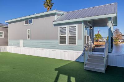 APS 528-SL - Champion Homes | Champion Park Models & Cabins